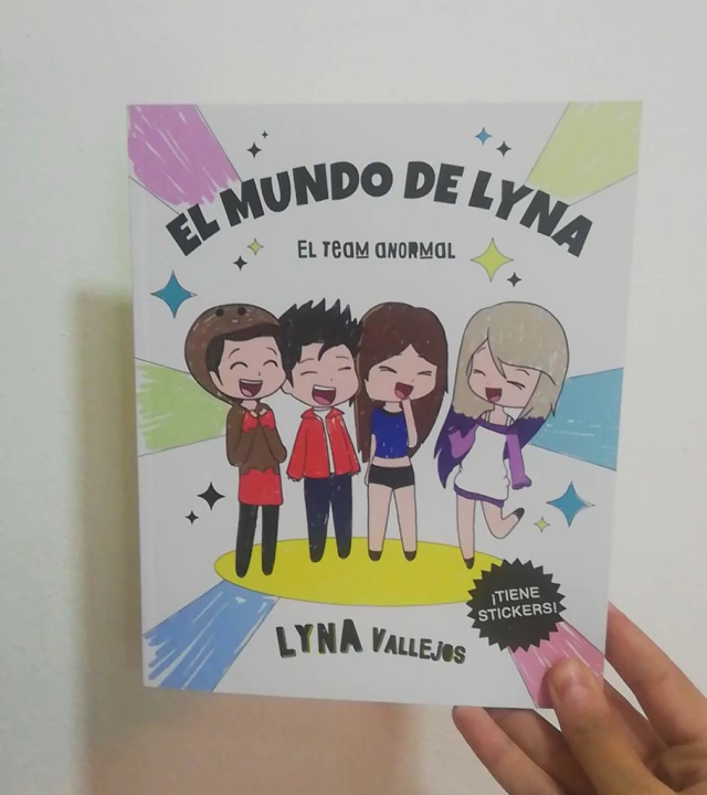 EL MUNDO DE LYNA - EL EQUIPO ANORMAL - BetyGino