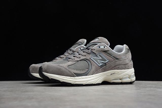 Tênis New Balance 2002 ML2002RC - Hyped Office