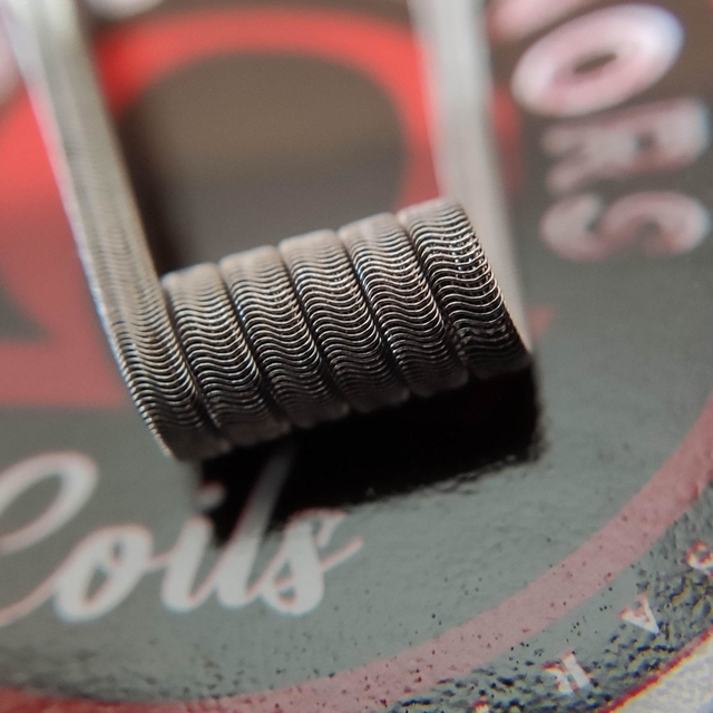Alien Clapton Tricore - Comprar em Clouds Flavors Coils