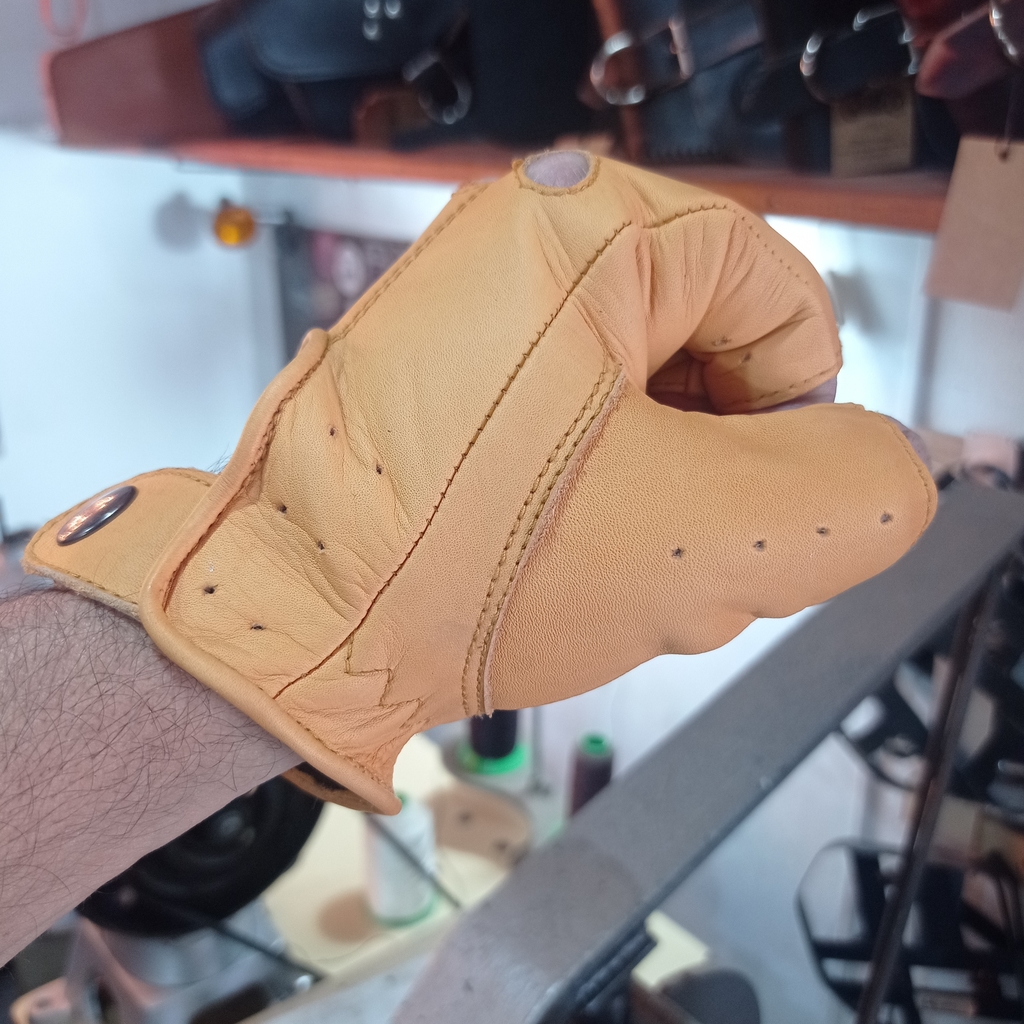 Guantes de medio dedo - Comprar en Don Tomasello