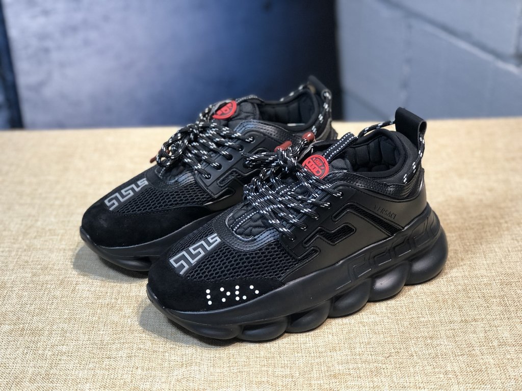 Versace Chain Reaction Black Red - Dolce Sneakers