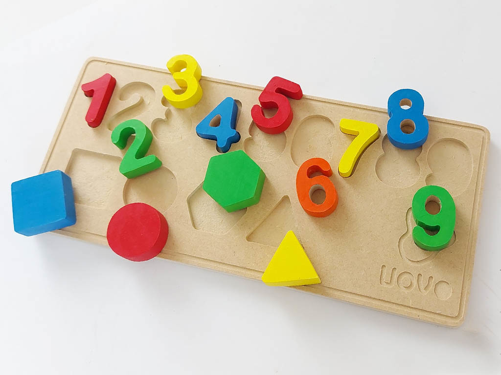 PANEL NÚMEROS Y FORMAS GEOMETRICAS - Tienda de Cositas