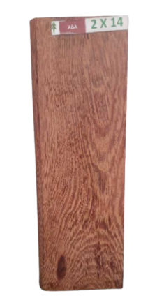 Madeira de Angelim Pedra