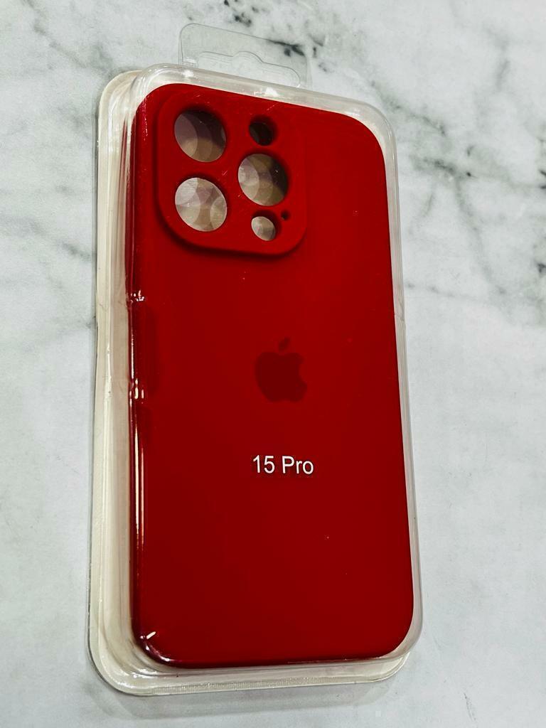 SILICONE CASE ROJA IPH 15 PRO - Comprar en Amo Mi Celu