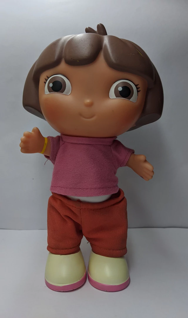 Boneca Dora Aventureira Multibrink Viacom 2014