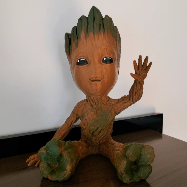 Groot sentado Hi 25cm