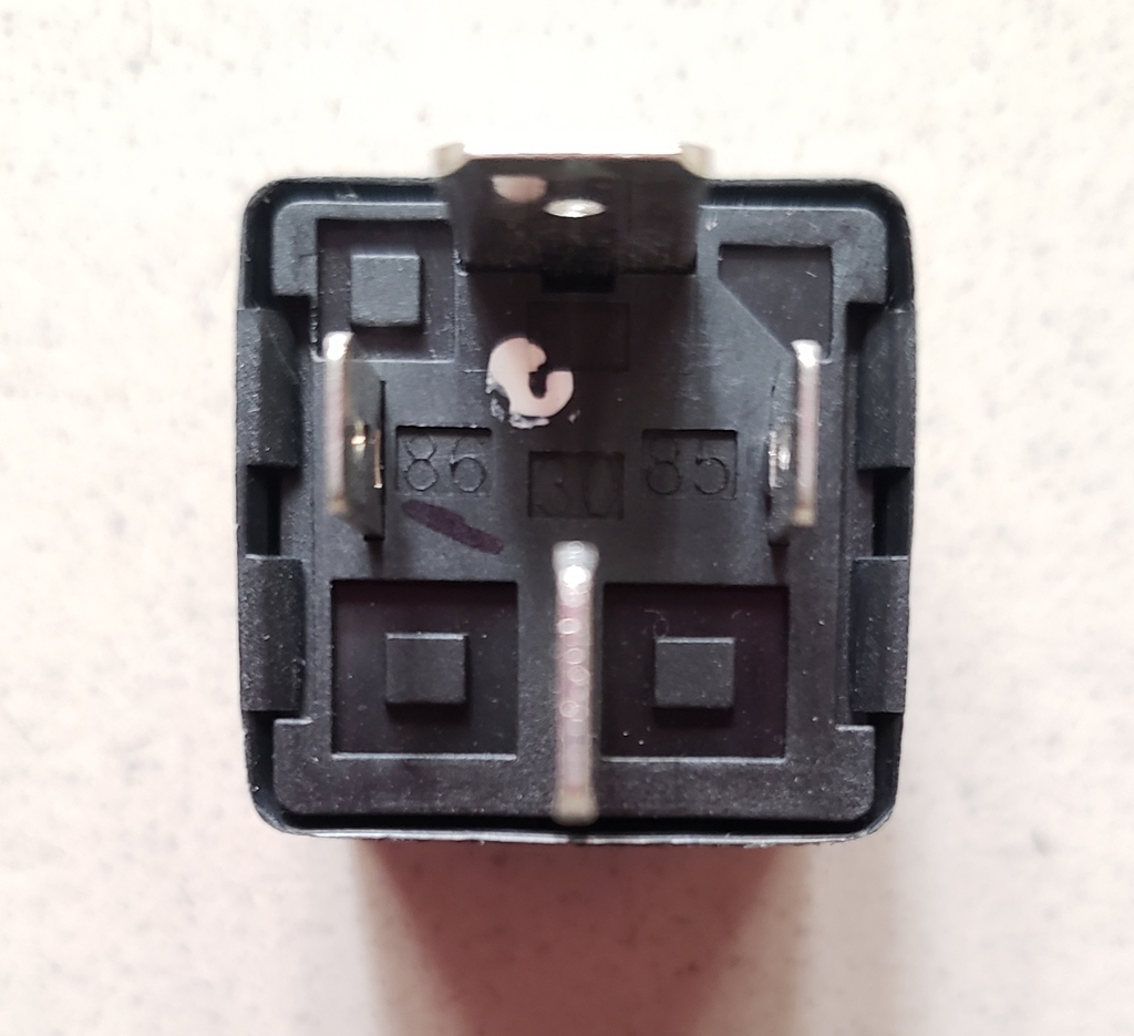 Rele 17127 70a 24v 4 Terminais 2 Largos Scania Volvo Renault