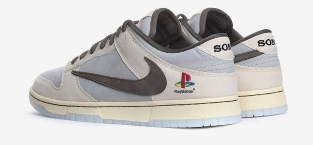 TENIS NIKE DUNK LOW - TRAVIS SCOTT x PLAYSTATION