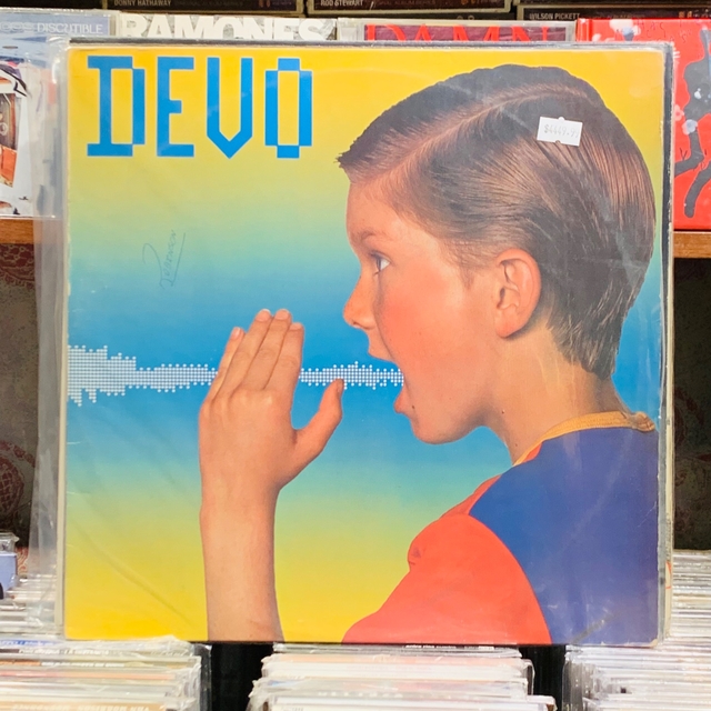 Devo – Shout (1984) BRAZIL VG+ - Exiles Records