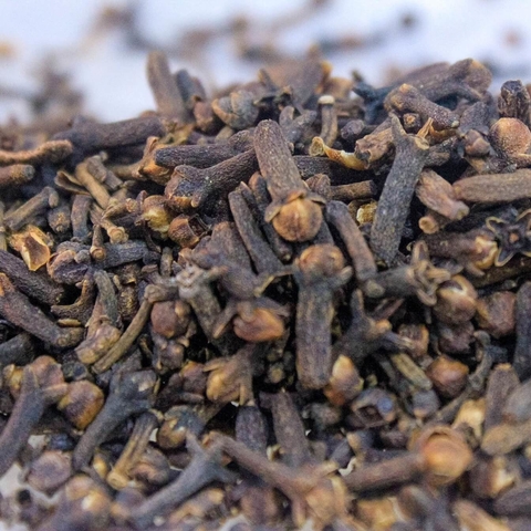 CRAVO EM GRÃO PRODUTO NATURAL A GRANEL