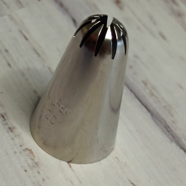 Pico/Boquilla 2C Wilton - Comprar en Rico y fácil