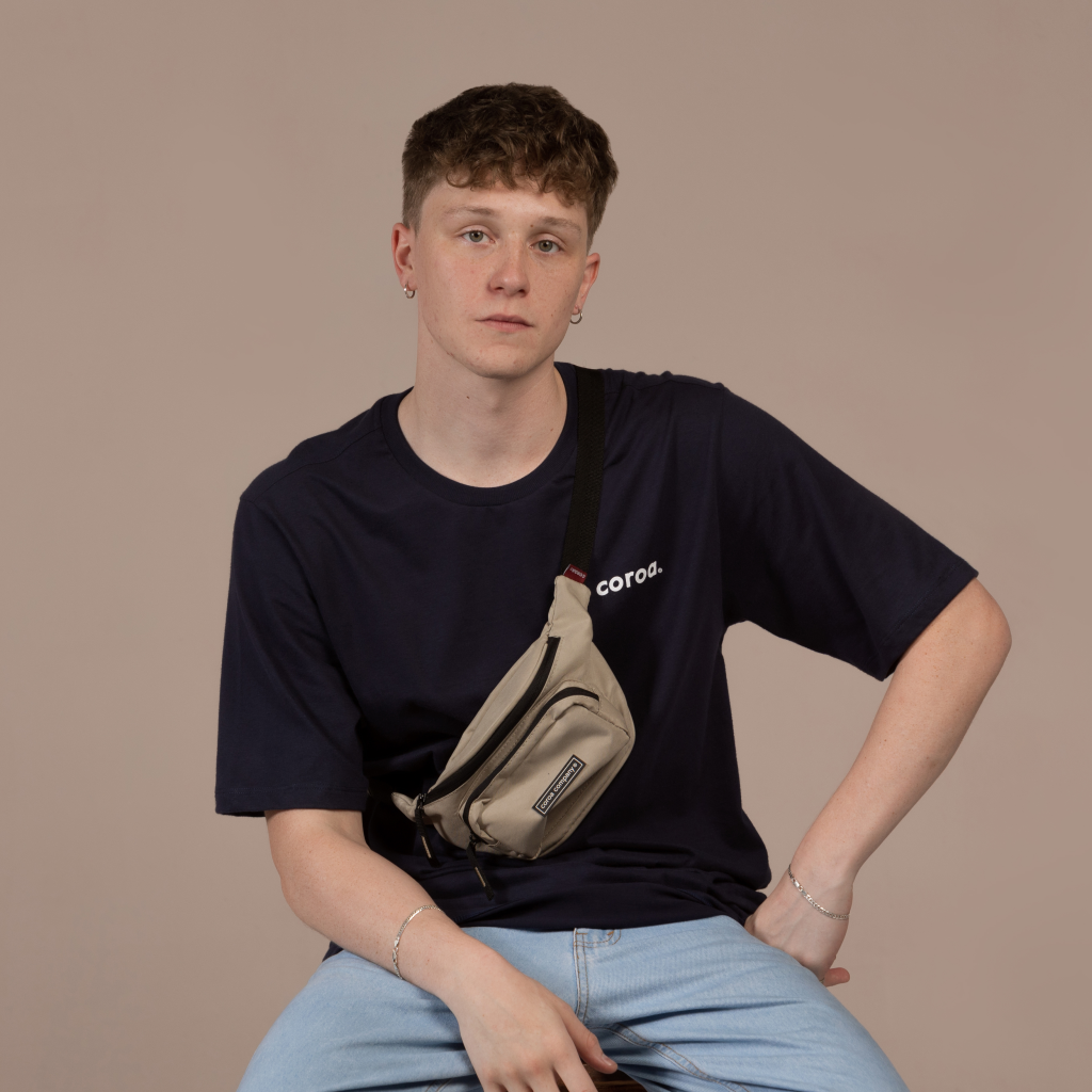 Comprar Camisetas em COROA CLOTHING COMPANY