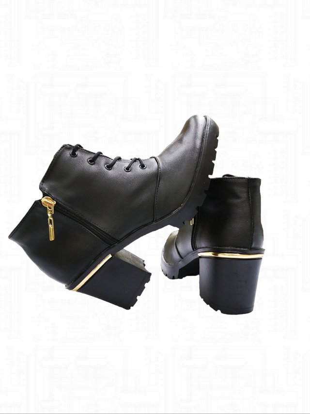 Tacones Negros | Botines negros de moda con tacón
