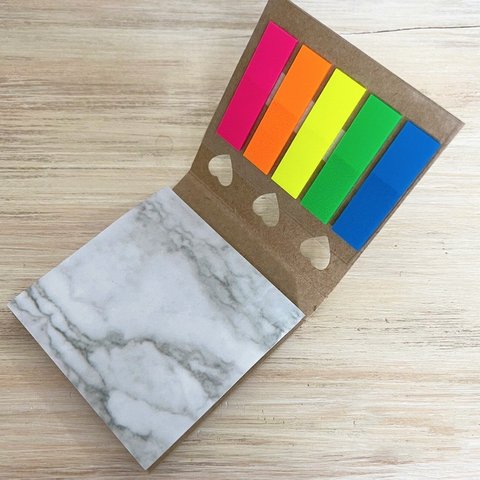 LIBRETA MEMOFIX CON BLOCK GRANDE Y BANDERITA