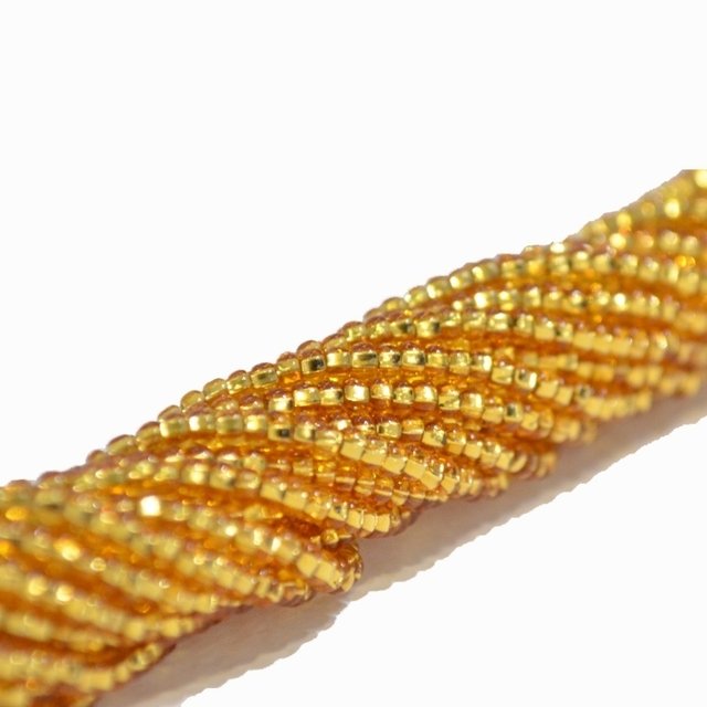 Mostacilla Checa Dorado - Gleymar Accesorios Bijouteri