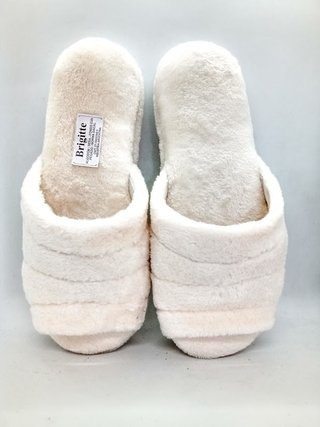 Comprá online productos en La casa de las Chinelas