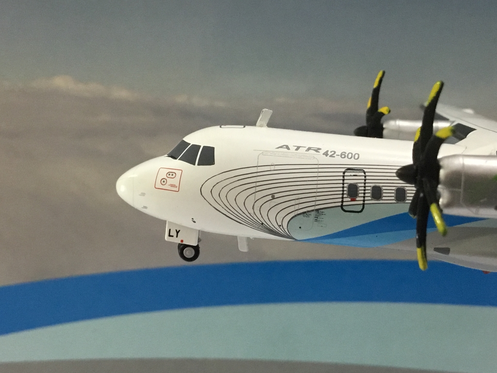 ATR 42-600 (House Color Livery) - Air Tango Hobbie Shop