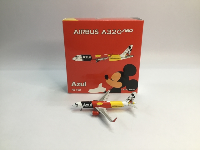 AZUL (Walt Disney World, Mickey Mouse livery)