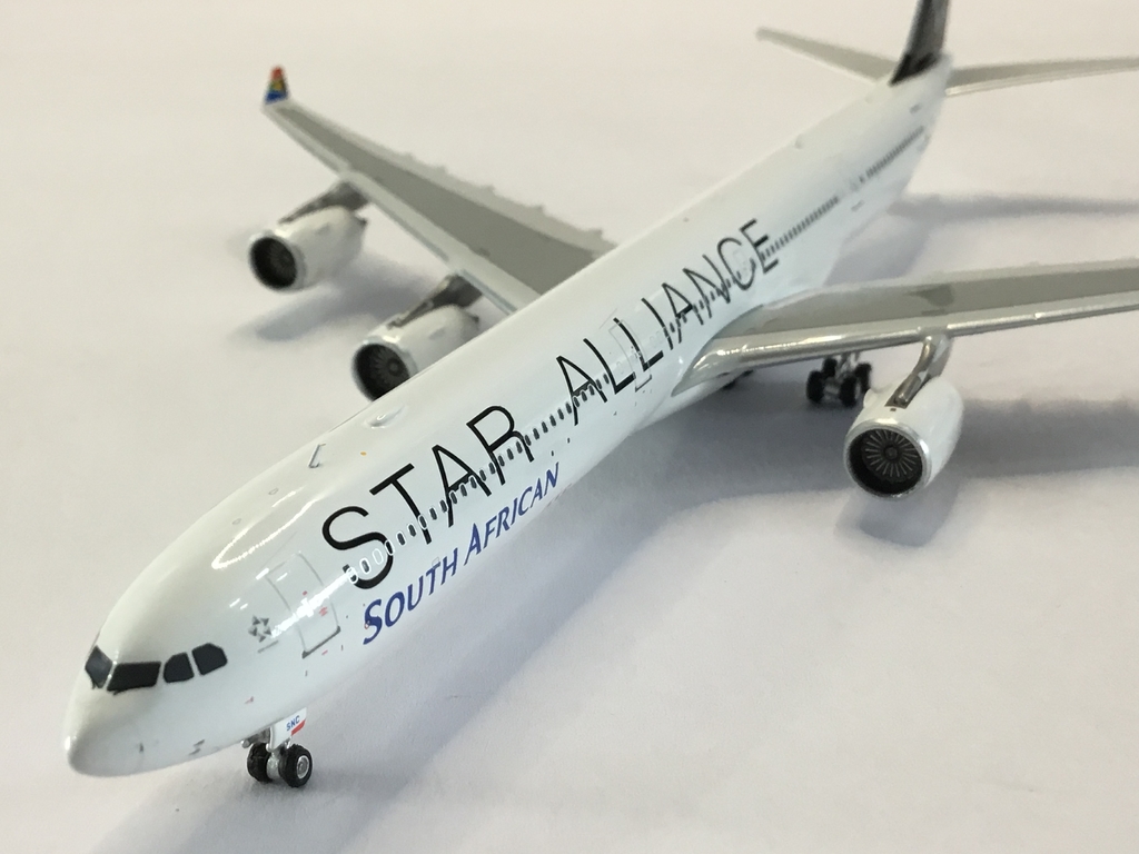 SOUTH AFRICAN AIRWAYS (STAR ALLIANCE LIVERY)