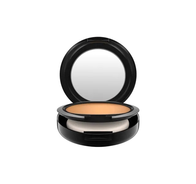 NC45 STUDIO FIX POWDER PLUS FOUNDATION - GLOW STORE