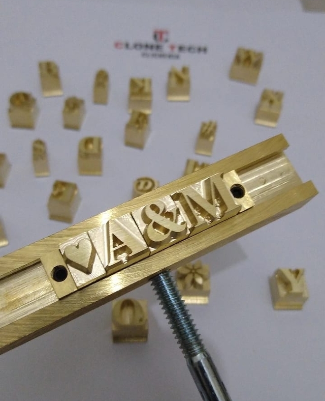 Kit Alfabeto 31 letras (10mm)+Base Simples 55mm