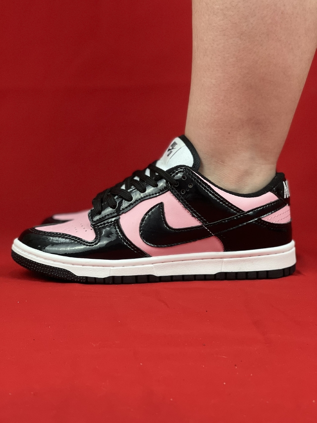 Nike Preto/Rosa Dunk Low Couro Brilhante - Lais Passos