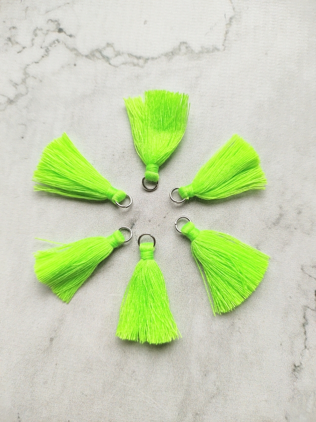 Fleco de hilo VERDE FLUO x 5 unidades