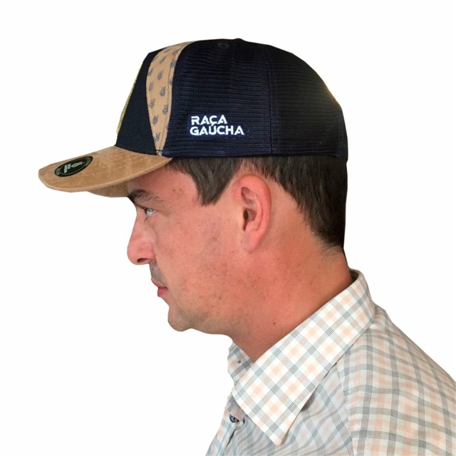 Boné Nossa Senhora Dourado-Raça Gaúcha