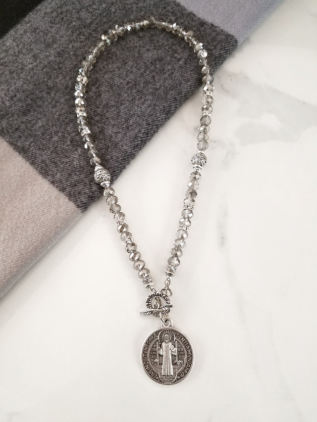 Comprar Collares religiosos en MAREBA