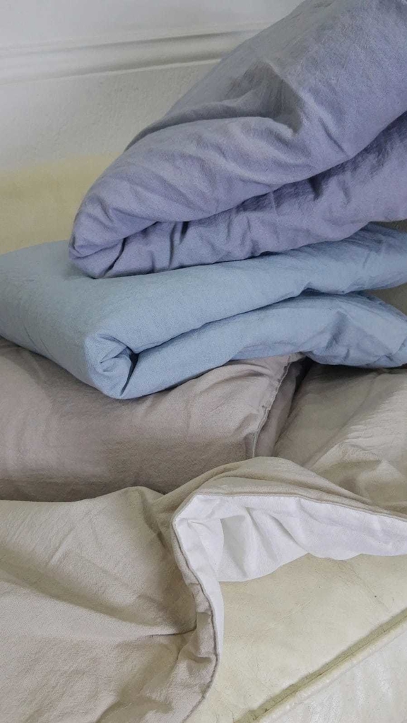 PILLOWS para sillón o pie de cama - TIENDA CALA