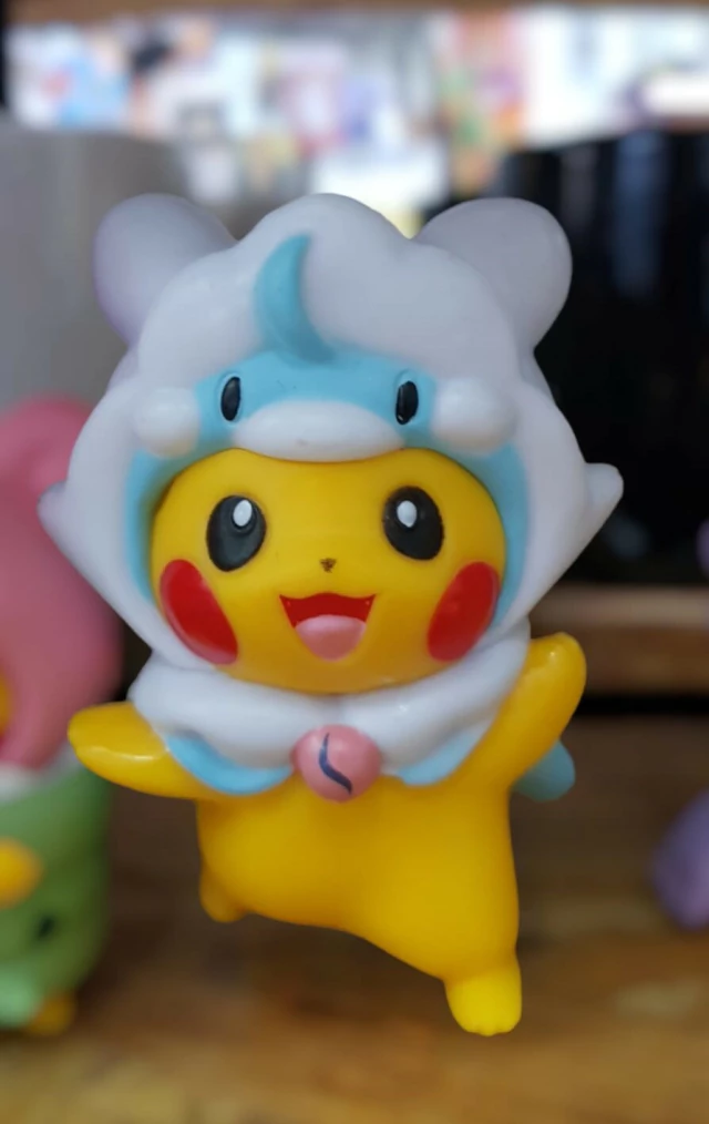 Figura Pikachu Cosplay VI - Mega Altaria