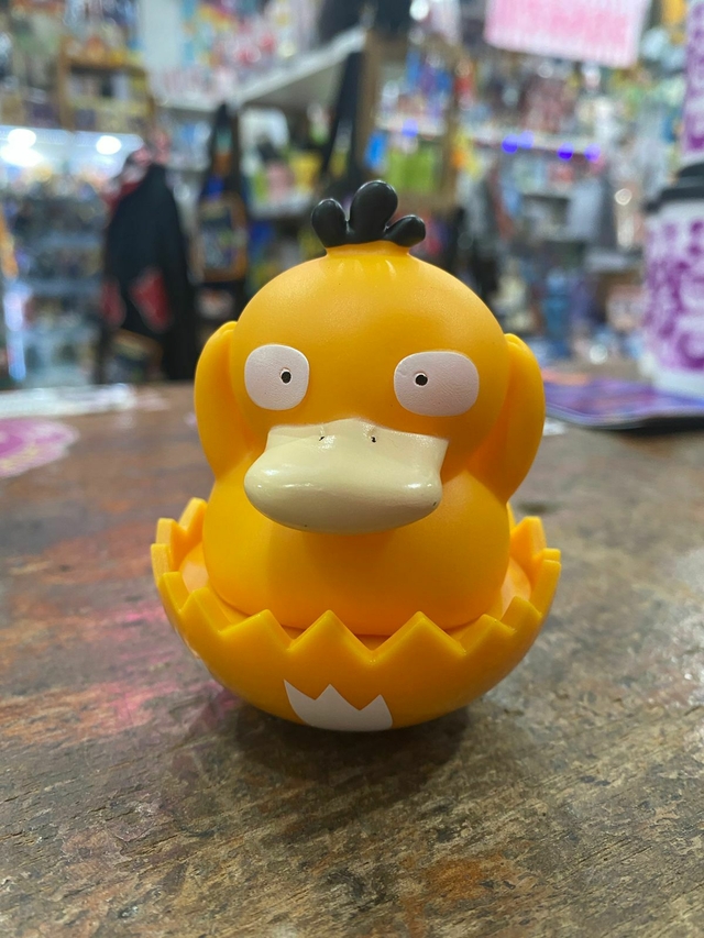 Figura Psyduck - Pokemon - Comprar en SHIFT geek store