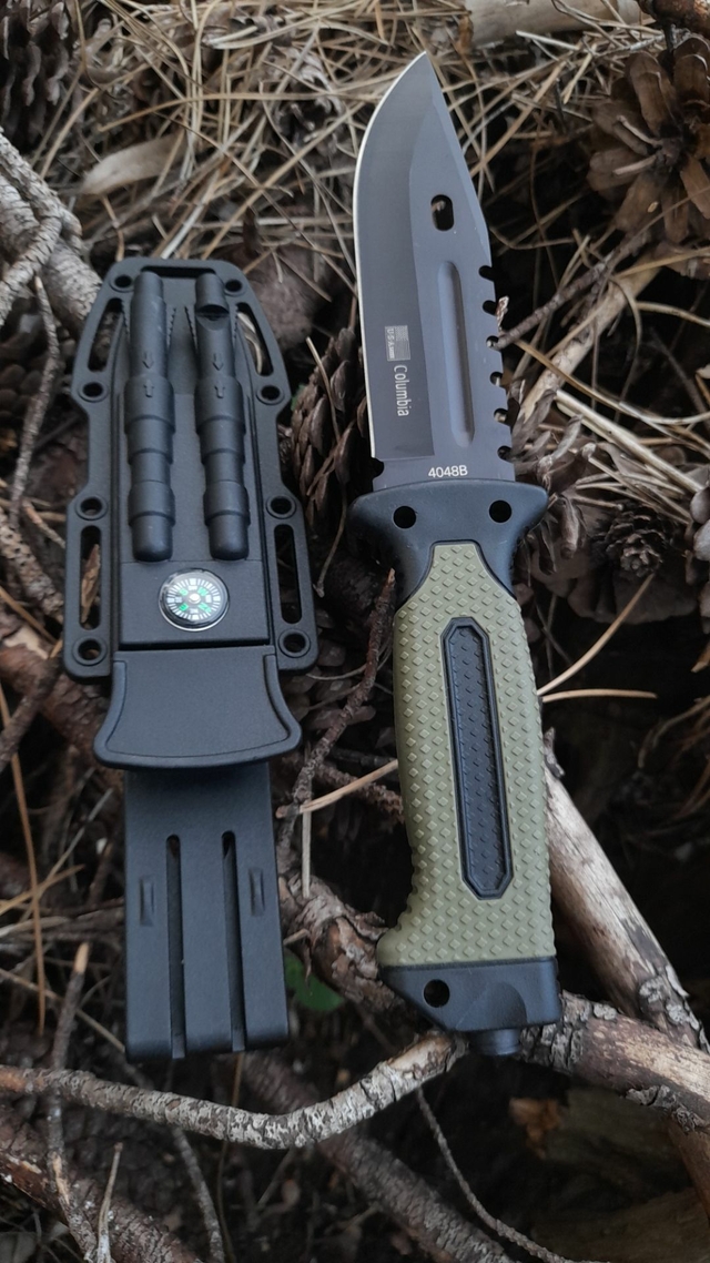 Comprar Cuchillos Tácticos en Filos Patrios