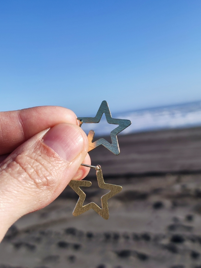 Aros Star huecos - Comprar en Joyas De Mi Alma