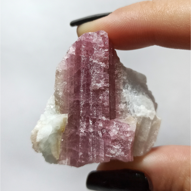 Turmalina Rosa na Matriz 01 - Comprar em INKALAMU GEMS