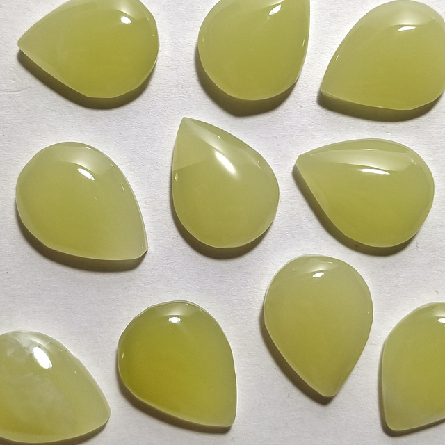Ônix Verde Gota 2,2cm - Comprar em INKALAMU GEMS