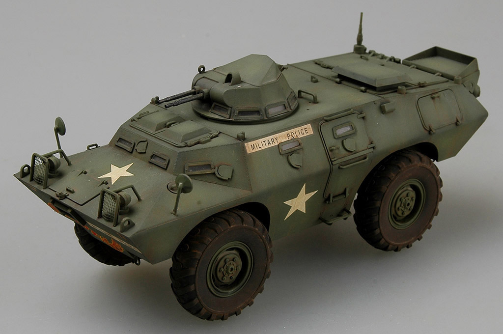 HobbyBoss - M706 Commando Armored Car in Vietnam - 82418 - 1:35