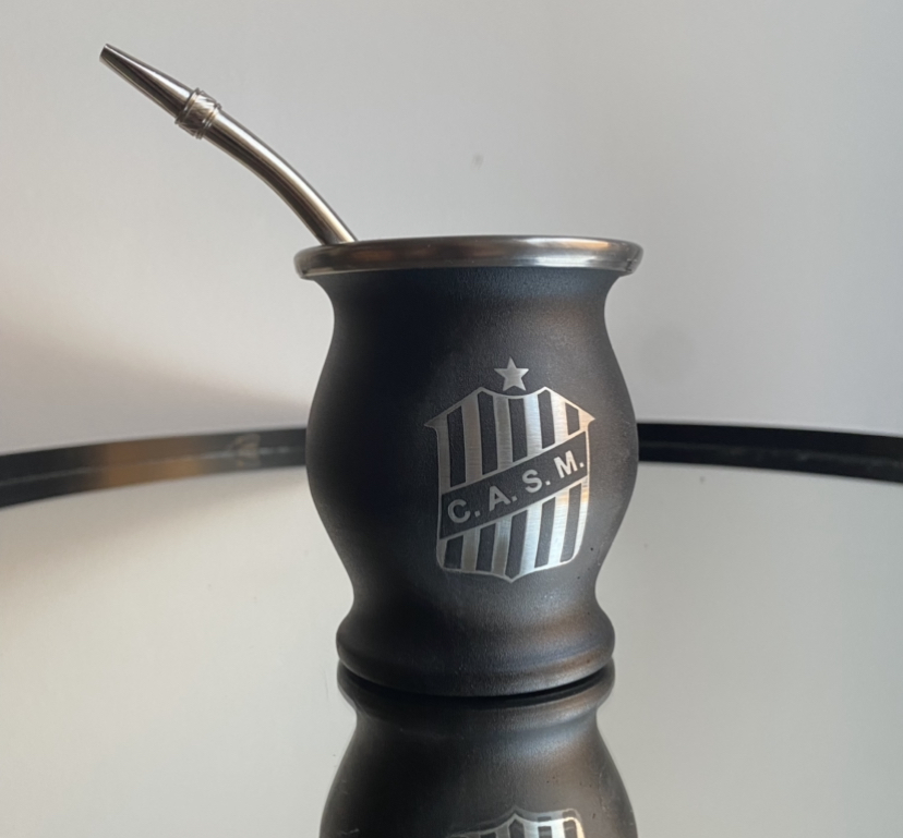 MATE DE ACERO CON GRABADO PERSONALIZADO