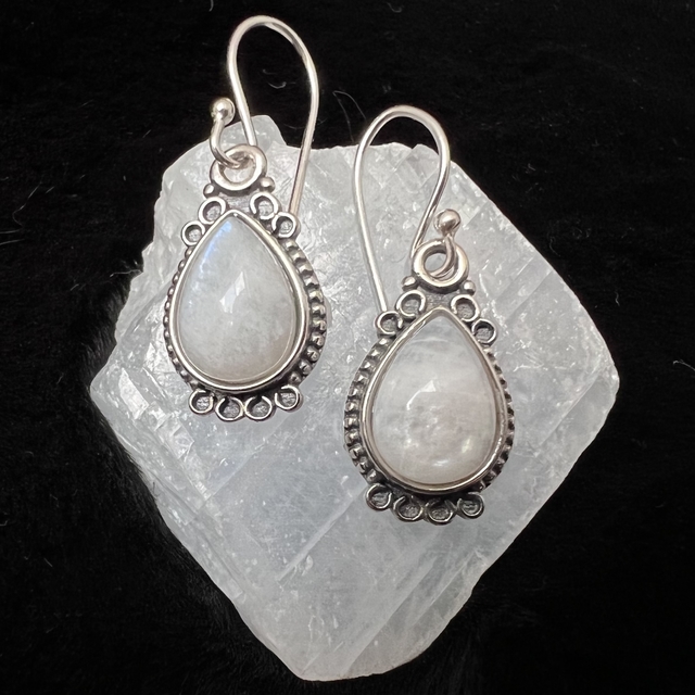 Brincos Celeborn (Pedra da Lua) - Highlander Store BR