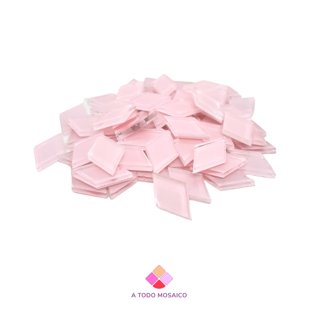 Vidrio pintado en forma de rombo color rosa claro