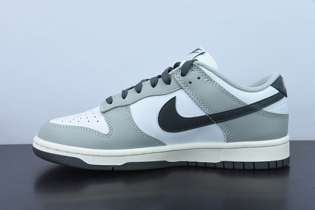 Dunk Low Light Smoke Grey - B&F Store Sneakers