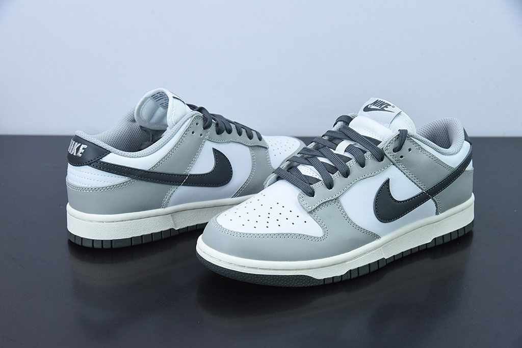 Dunk Low Light Smoke Grey - B&F Store Sneakers