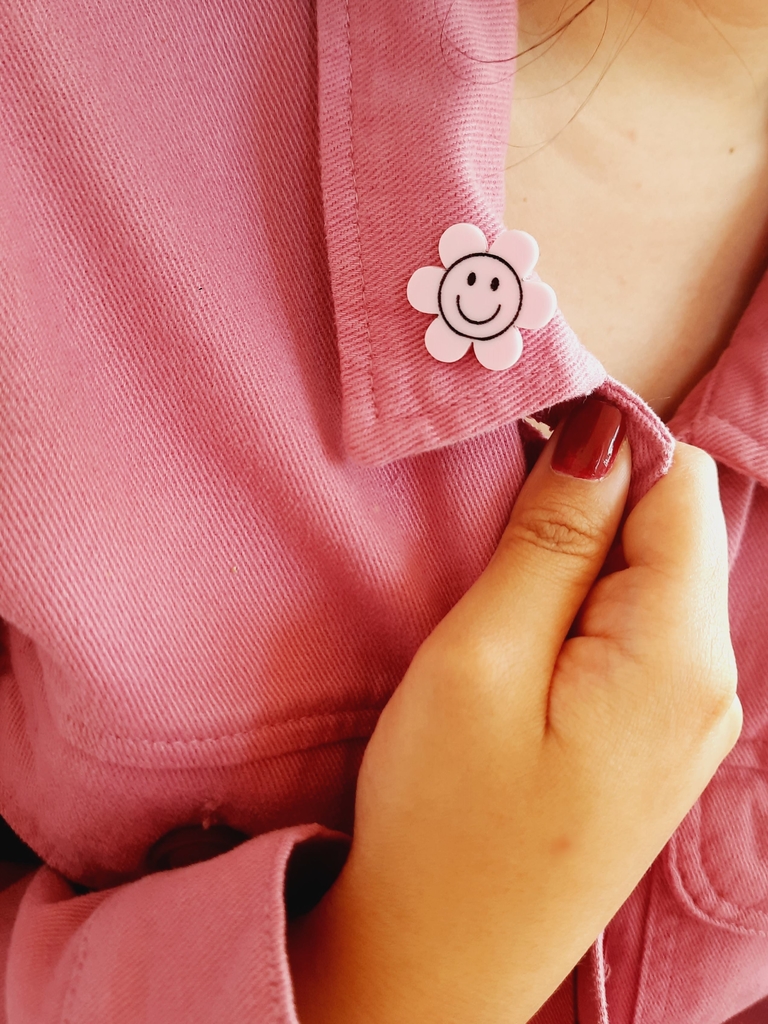 Broche Happy Flower - Comprar em Mumi Fun