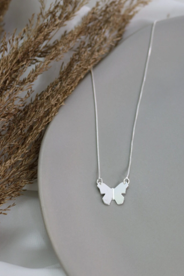 Colar Butterfly Minimalist