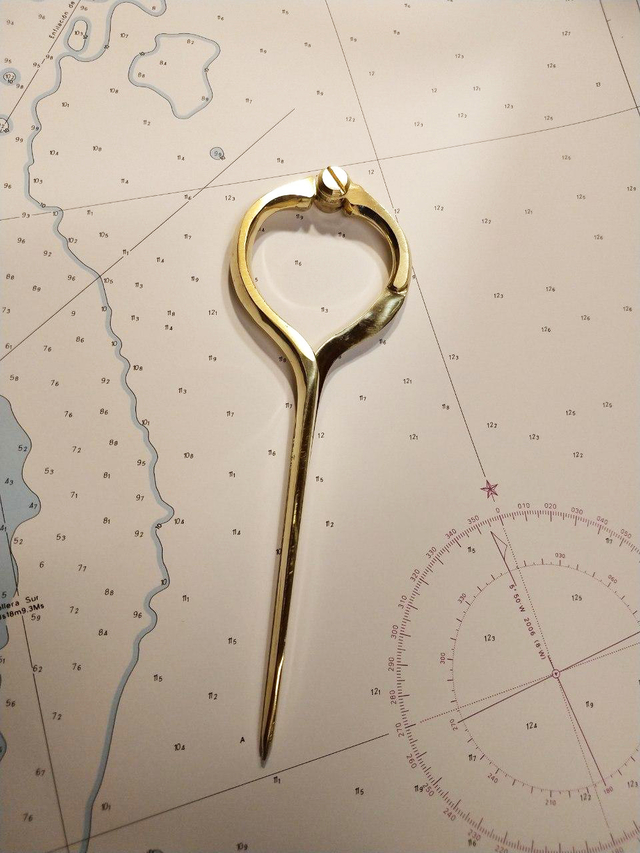 COMPÁS DE PUNTA SECA - Ediciones El Pulpo Negro