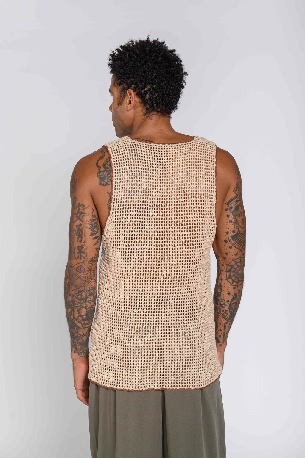 Regata Crua basic - Comprar em Atelie Mão de Mãe