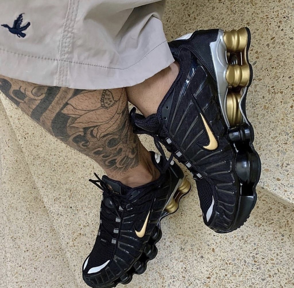 NIKE SHOX 12 MOLAS - Comprar em Emporio Kamikaze