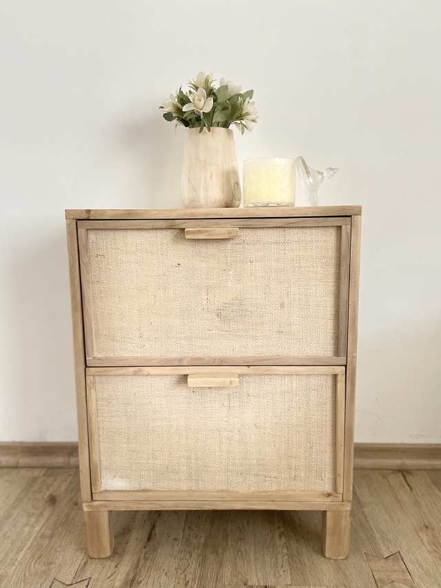 Mesa de luz Cubo - Comprar en Casa Indra