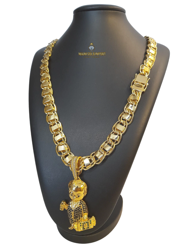 Cordão Dubai 15mm Pingente Poderoso Chefinho Cravejado Preto Banhado a ...