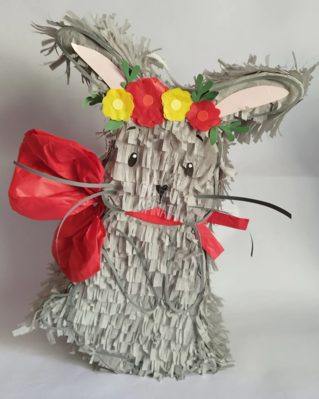 Piñata Conejo Gris - Comprar en oh la piñata